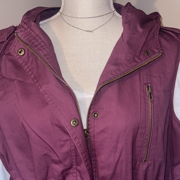 Zenana Outfitters | Jackets & Coats | Womens Zenana Vest | Poshmark